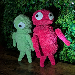 Repo Robot Crochet Pattern // NOT A PHYSICAL ITEM – Delarae's Creations